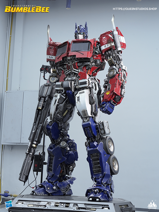 Optimus Prime Human-Size Statue – Queen Studios