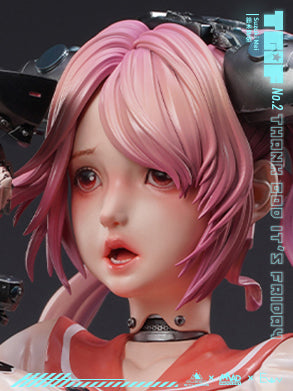 TGIF No.2 1/3 Statue - Queen Studios (Official)