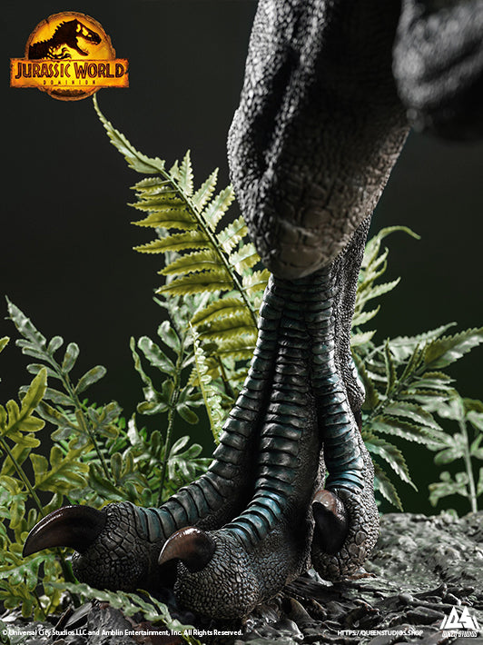 Beta Life-size Statue - Queen Studios (Official)